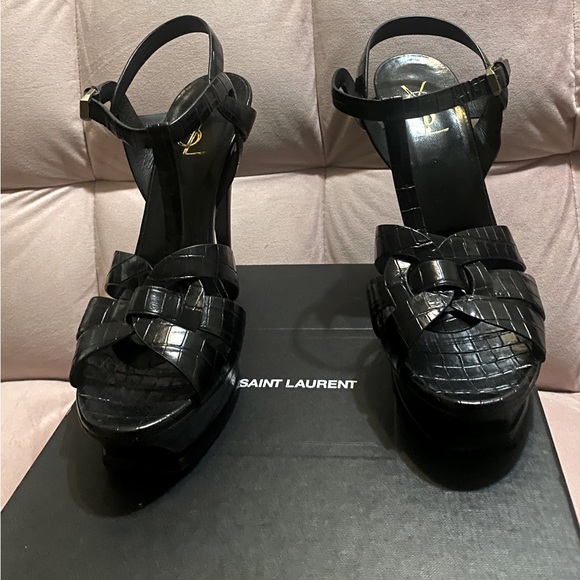 Yves Saint Laurent | Shoes | The Ysl Black Tribute Patent Platform High ...
